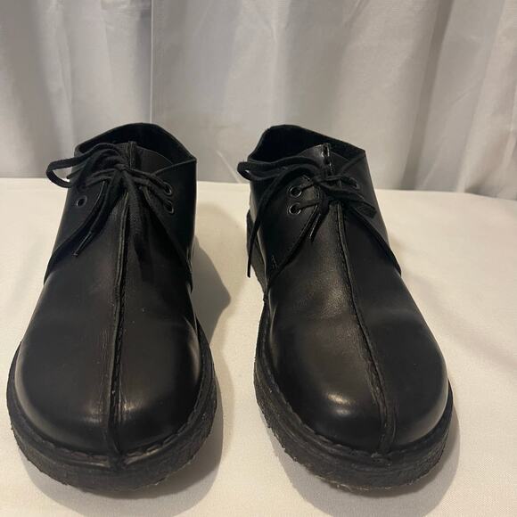 Clarks | Shoes | Clarks Desert Trek Bank Robber Boots Black Leather ...